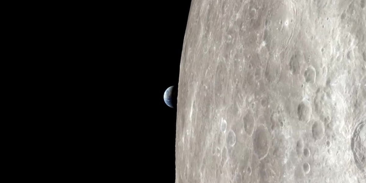 The moon is shrinking, scientists say The moon is shrinking, scientists say